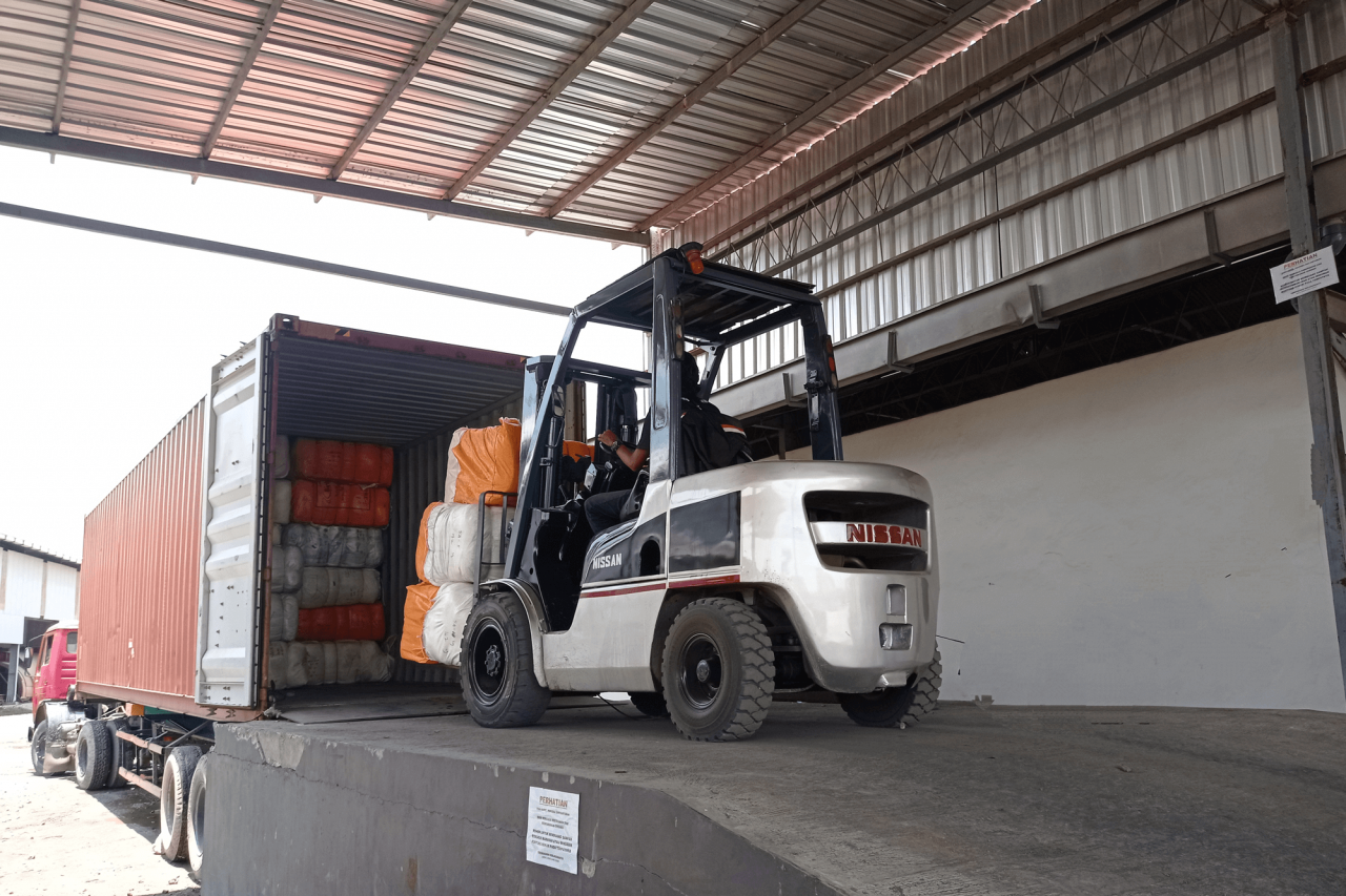Sewa Gudang dan Jasa Bongkar Muat di Semarang PT Sarana Mina Utama Abadi
